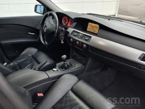 Melns BMW 520 2003 Ludza, ar dzinēja tilpumu 2.20 L un nobraukumu 306 tūkst. km par 3750 €, foto 12 vietnē AUTOMOTO.COM.LV