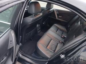 Melns BMW 520 2003 Ludza, ar dzinēja tilpumu 2.20 L un nobraukumu 306 tūkst. km par 3750 €, foto 13 vietnē AUTOMOTO.COM.LV