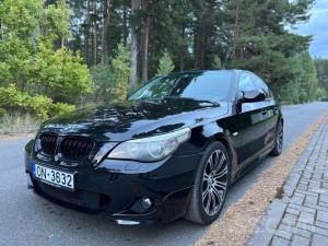 Melns BMW 520 2003 Rīga, ar dzinēja tilpumu 2.20 L un nobraukumu 435 tūkst. km par 3850 €, foto 3 vietnē AUTOMOTO.COM.LV