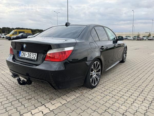 Черный БМВ 520 2003 в Рига, объемом двигателя 2.20 л и пробегом 435 тыс. км за 3500 €, фото 5 на AUTOMOTO.COM.LV