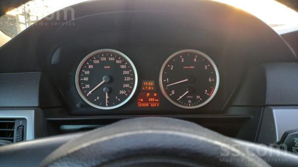 Melns BMW 520 2004 Jelgava, ar dzinēja tilpumu 2.20 L un nobraukumu 321 tūkst. km par 3500 €, foto 6 vietnē AUTOMOTO.COM.LV