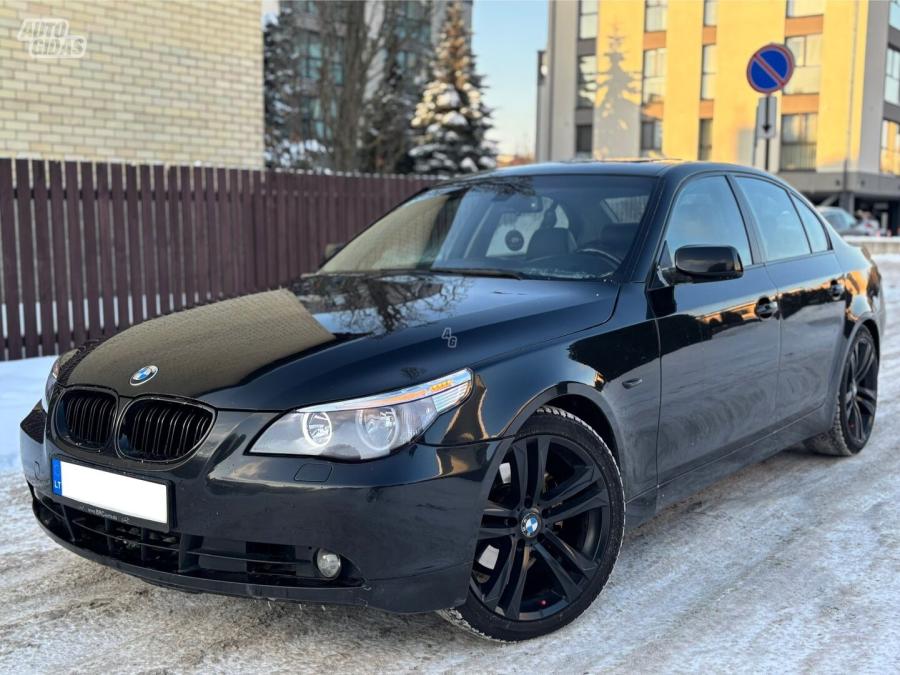 Black BMW 520 2004 in Kaunas, with an engine capacity of 2.20 L and mileage of 400 thousand km for 3350 €, photo 1 on AUTOMOTO.COM.LV