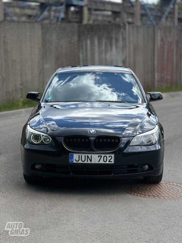 Black BMW 520 2004 in Jurbarkas, with an engine capacity of 2.20 L and mileage of 243 thousand km for 2600 €, photo 2 on AUTOMOTO.COM.LV