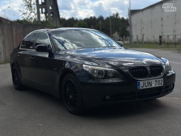 Black BMW 520 2004 in Jurbarkas, with an engine capacity of 2.20 L and mileage of 243 thousand km for 2600 €, photo 6 on AUTOMOTO.COM.LV