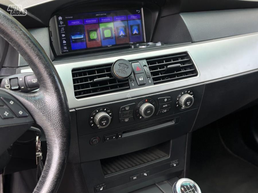 Black BMW 520 2004 in Jurbarkas, with an engine capacity of 2.20 L and mileage of 243 thousand km for 2600 €, photo 12 on AUTOMOTO.COM.LV