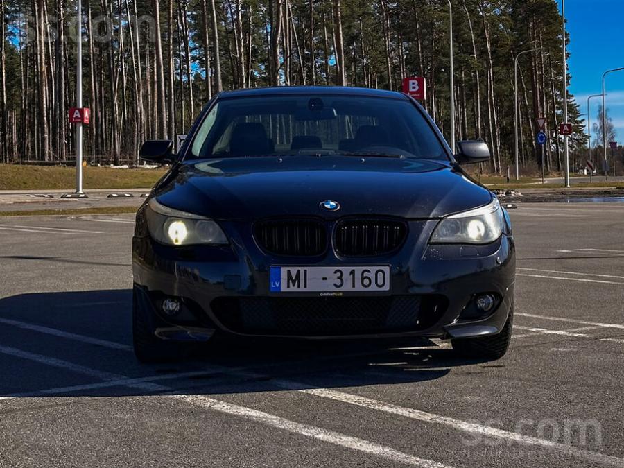 Melns BMW 520 2004 Rīga, ar dzinēja tilpumu 2.20 L un nobraukumu 443 tūkst. km par 2400 €, foto 3 vietnē AUTOMOTO.COM.LV