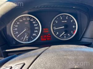 Melns BMW 520 2004 Rīga, ar dzinēja tilpumu 2.20 L un nobraukumu 443 tūkst. km par 2400 €, foto 11 vietnē AUTOMOTO.COM.LV