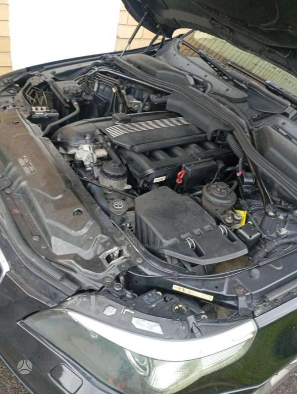 Black BMW 520 2004 in Panevezys, with an engine capacity of 2.17 L and mileage of 250 thousand km for 2000 €, photo 8 on AUTOMOTO.COM.LV