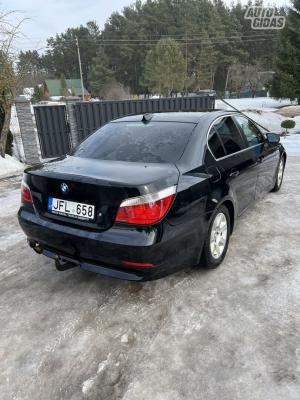 Black BMW 520 2005 in Vilnius, with an engine capacity of 2.00 L and mileage of 335 thousand km for 2500 €, photo 4 on AUTOMOTO.COM.LV
