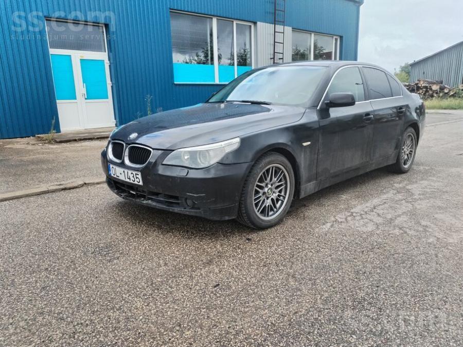 Melns BMW 520 2006 Daugavpils, ar dzinēja tilpumu 2.00 L un nobraukumu 537 tūkst. km par 2300 €, foto 3 vietnē AUTOMOTO.COM.LV