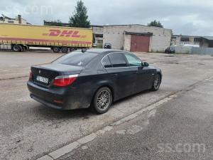 Melns BMW 520 2006 Daugavpils, ar dzinēja tilpumu 2.00 L un nobraukumu 537 tūkst. km par 2300 €, foto 6 vietnē AUTOMOTO.COM.LV