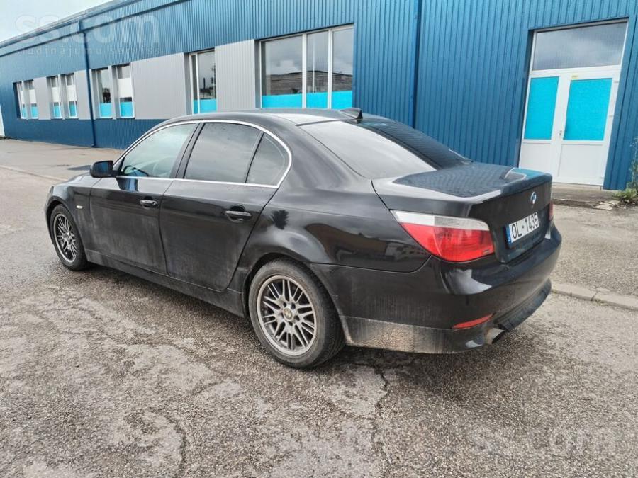 Melns BMW 520 2006 Daugavpils, ar dzinēja tilpumu 2.00 L un nobraukumu 537 tūkst. km par 2300 €, foto 8 vietnē AUTOMOTO.COM.LV