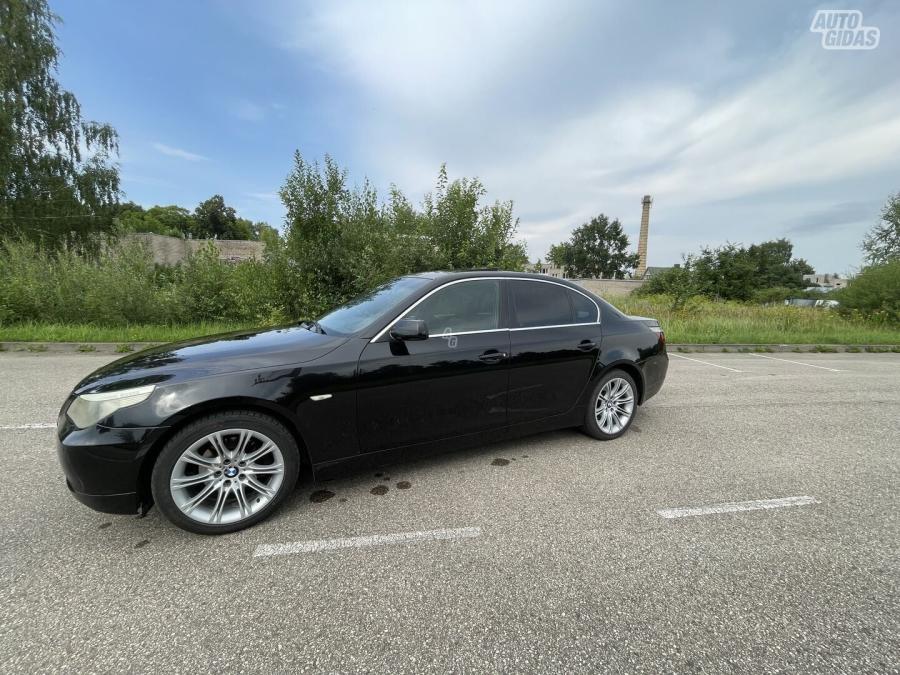 Melns BMW 520 2006 Radviliškis, ar dzinēja tilpumu 2.00 L un nobraukumu 390 tūkst. km par 3100 €, foto 9 vietnē AUTOMOTO.COM.LV