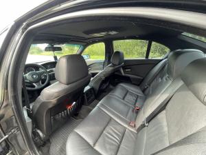 Melns BMW 520 2006 Radviliškis, ar dzinēja tilpumu 2.00 L un nobraukumu 390 tūkst. km par 3100 €, foto 10 vietnē AUTOMOTO.COM.LV