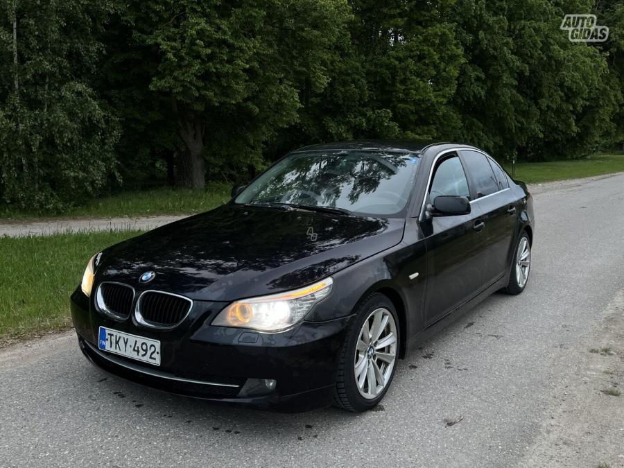 Black BMW 520 2007 in Ariogala, with an engine capacity of 2.00 L and mileage of 701 thousand km for 2250 €, photo 1 on AUTOMOTO.COM.LV