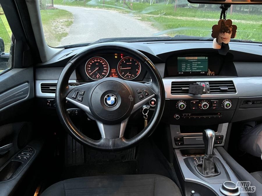 Black BMW 520 2007 in Ariogala, with an engine capacity of 2.00 L and mileage of 701 thousand km for 2250 €, photo 6 on AUTOMOTO.COM.LV