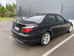 Black BMW 520 2007 in Telschi, with an engine capacity of 2.00 L and mileage of 453 thousand km for 3100 €, photo 9 on AUTOMOTO.COM.LV