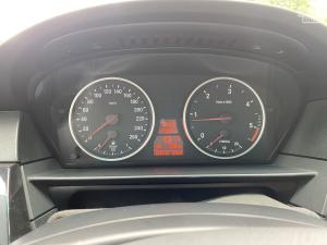 Black BMW 520 2007 in Telschi, with an engine capacity of 2.00 L and mileage of 453 thousand km for 3100 €, photo 19 on AUTOMOTO.COM.LV
