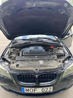 Melns BMW 520 2007 Marijampole, ar dzinēja tilpumu 2.00 L un nobraukumu 400 tūkst. km par 3400 €, foto 3 vietnē AUTOMOTO.COM.LV