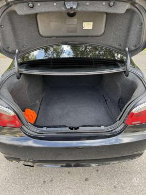 Melns BMW 520 2007 Marijampole, ar dzinēja tilpumu 2.00 L un nobraukumu 400 tūkst. km par 3400 €, foto 13 vietnē AUTOMOTO.COM.LV