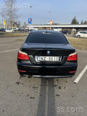 Black BMW 520 2007 in Ogre, with an engine capacity of 2.00 L and mileage of 343 thousand km for 3000 €, photo 17 on AUTOMOTO.COM.LV