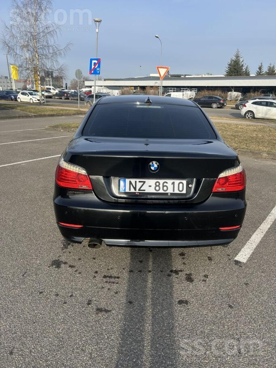 Black BMW 520 2007 in Ogre, with an engine capacity of 2.00 L and mileage of 343 thousand km for 3000 €, photo 17 on AUTOMOTO.COM.LV