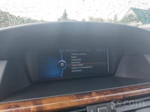 Melns BMW 520 2008 Daugavpils, ar dzinēja tilpumu 2.00 L un nobraukumu 347 tūkst. km par 3450 €, foto 12 vietnē AUTOMOTO.COM.LV