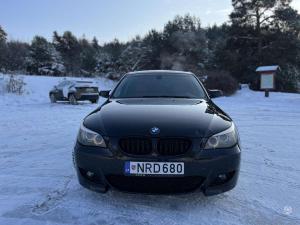 Black BMW 520 2008 in Vilnius, with an engine capacity of 2.00 L and mileage of 391 thousand km for 4900 €, photo 2 on AUTOMOTO.COM.LV