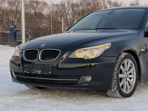 Black BMW 520 2008 in Taurage, with an engine capacity of 2.00 L and mileage of 280 thousand km for 4700 €, photo 2 on AUTOMOTO.COM.LV