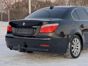 Black BMW 520 2008 in Taurage, with an engine capacity of 2.00 L and mileage of 280 thousand km for 4700 €, photo 7 on AUTOMOTO.COM.LV