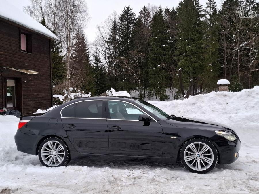 Melns BMW 520 2008 Telšiai, ar dzinēja tilpumu 2.00 L un nobraukumu 239 tūkst. km par 4450 €, foto 15 vietnē AUTOMOTO.COM.LV