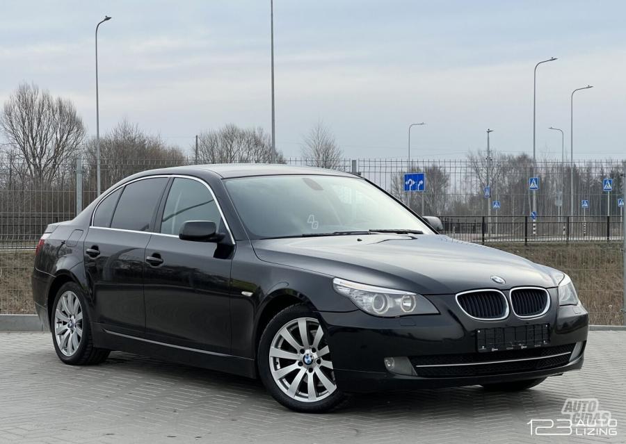 Melns BMW 520 2008 Tauragė, ar dzinēja tilpumu 2.00 L un nobraukumu 280 tūkst. km par 4600 €, foto 6 vietnē AUTOMOTO.COM.LV