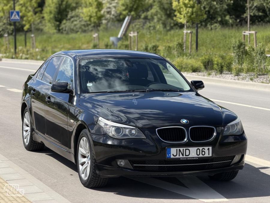 Black BMW 520 2008 in Vilnius, with an engine capacity of 2.00 L and mileage of 230 thousand km for 3290 €, photo 1 on AUTOMOTO.COM.LV
