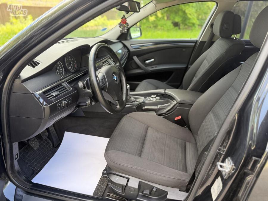 Black BMW 520 2008 in Vilnius, with an engine capacity of 2.00 L and mileage of 230 thousand km for 3290 €, photo 19 on AUTOMOTO.COM.LV