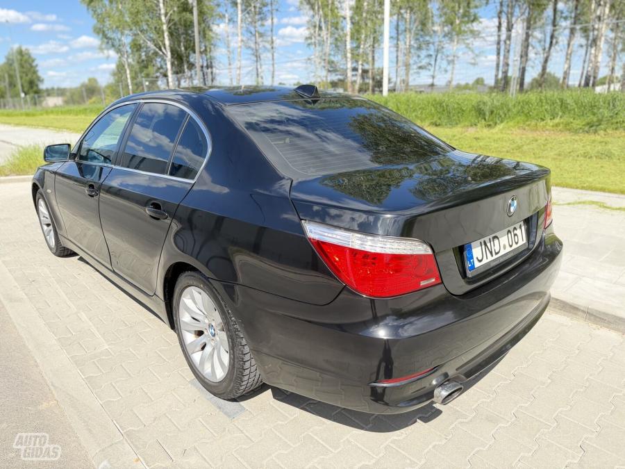 Black BMW 520 2008 in Vilnius, with an engine capacity of 2.00 L and mileage of 230 thousand km for 3150 €, photo 1 on AUTOMOTO.COM.LV