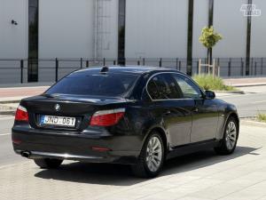 Black BMW 520 2008 in Vilnius, with an engine capacity of 2.00 L and mileage of 230 thousand km for 3150 €, photo 5 on AUTOMOTO.COM.LV