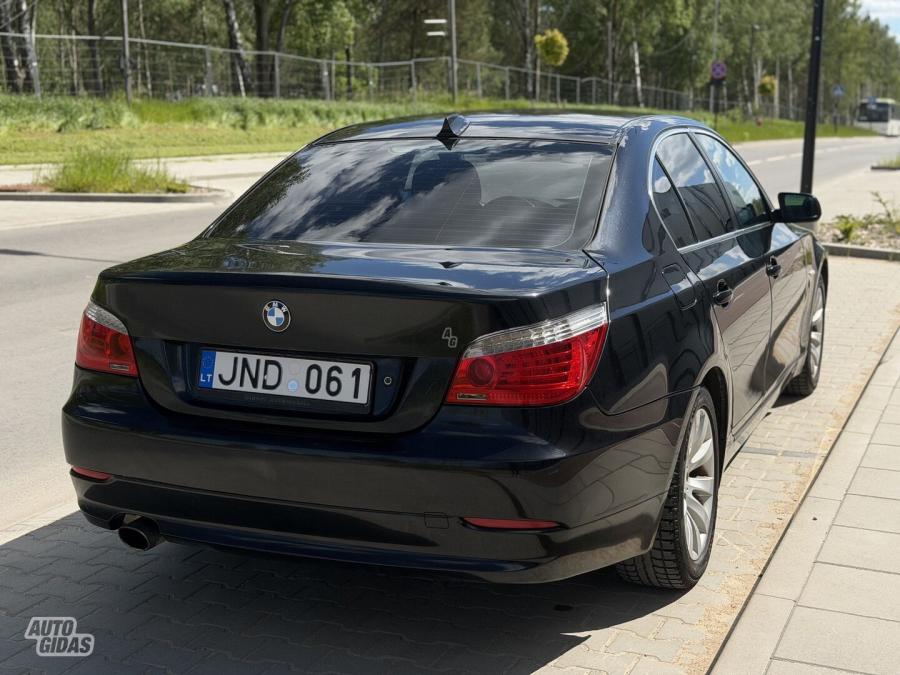 Black BMW 520 2008 in Vilnius, with an engine capacity of 2.00 L and mileage of 230 thousand km for 3150 €, photo 7 on AUTOMOTO.COM.LV