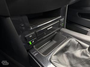 Black BMW 520 2008 in Vilnius, with an engine capacity of 2.00 L and mileage of 230 thousand km for 3150 €, photo 25 on AUTOMOTO.COM.LV