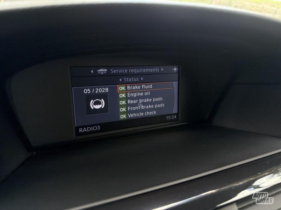Black BMW 520 2008 in Vilnius, with an engine capacity of 2.00 L and mileage of 230 thousand km for 3150 €, photo 27 on AUTOMOTO.COM.LV