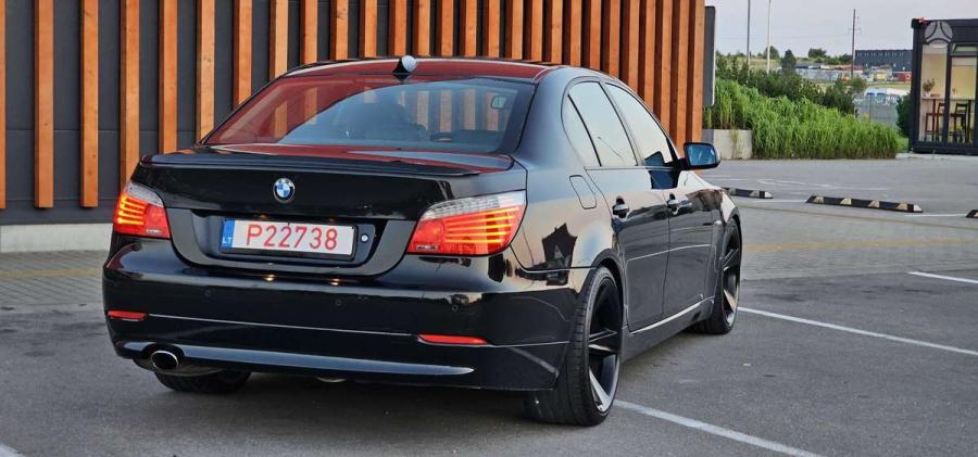 Melns BMW 520 2008 Klaipėda, ar dzinēja tilpumu 2.00 L un nobraukumu 268 tūkst. km par 6799 €, foto 6 vietnē AUTOMOTO.COM.LV