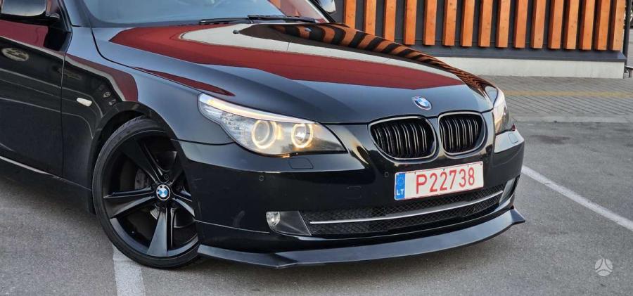 Melns BMW 520 2008 Klaipėda, ar dzinēja tilpumu 2.00 L un nobraukumu 268 tūkst. km par 6799 €, foto 12 vietnē AUTOMOTO.COM.LV