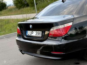 Melns BMW 520 2008 Radviliškis, ar dzinēja tilpumu 2.00 L un nobraukumu 329 tūkst. km par 3900 €, foto 10 vietnē AUTOMOTO.COM.LV