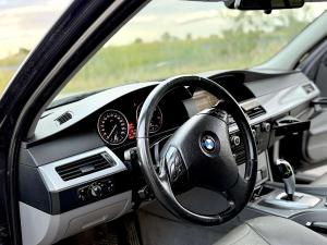 Melns BMW 520 2008 Radviliškis, ar dzinēja tilpumu 2.00 L un nobraukumu 329 tūkst. km par 3900 €, foto 14 vietnē AUTOMOTO.COM.LV