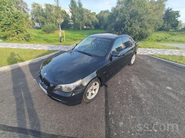 Melns BMW 520 2008 Jelgava, ar dzinēja tilpumu 2.00 L un nobraukumu 380 tūkst. km par 4350 €, foto 8 vietnē AUTOMOTO.COM.LV