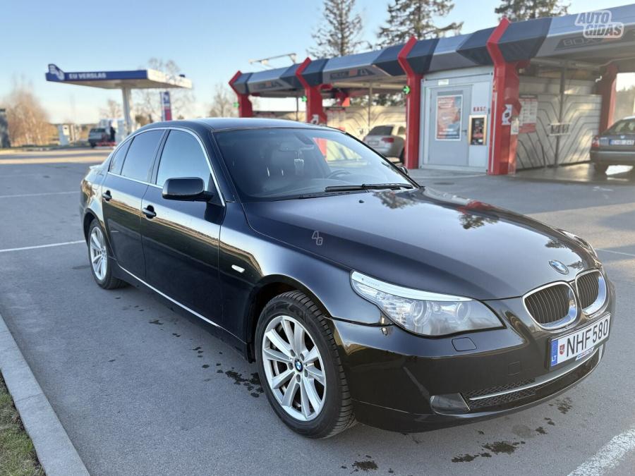 Melns BMW 520 2009 Plungė, ar dzinēja tilpumu 2.00 L un nobraukumu 288 tūkst. km par 3600 €, foto 4 vietnē AUTOMOTO.COM.LV