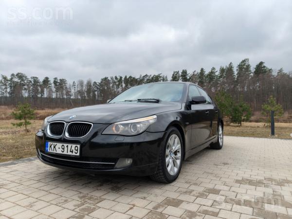 Melns BMW 520 2009 Rīga, ar dzinēja tilpumu 2.00 L un nobraukumu 326 tūkst. km par 4900 €, foto 1 vietnē AUTOMOTO.COM.LV