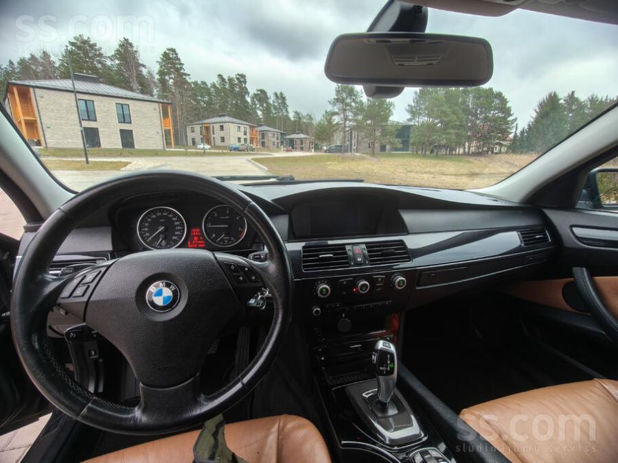 Melns BMW 520 2009 Rīga, ar dzinēja tilpumu 2.00 L un nobraukumu 326 tūkst. km par 4900 €, foto 6 vietnē AUTOMOTO.COM.LV
