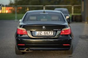 Melns BMW 520 2009 Liepāja, ar dzinēja tilpumu 2.00 L un nobraukumu 234 tūkst. km par 5750 €, foto 5 vietnē AUTOMOTO.COM.LV