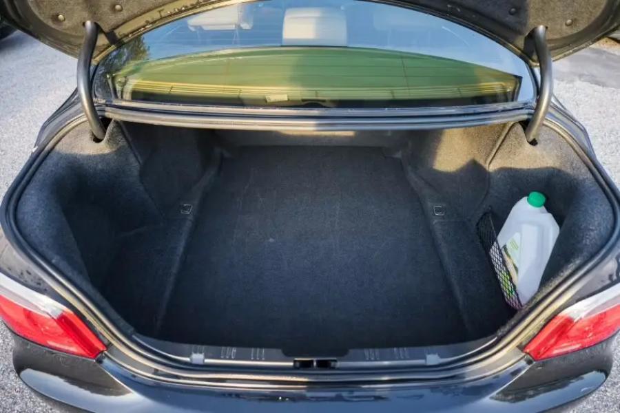 Melns BMW 520 2009 Liepāja, ar dzinēja tilpumu 2.00 L un nobraukumu 234 tūkst. km par 5750 €, foto 13 vietnē AUTOMOTO.COM.LV