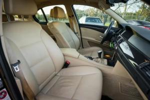 Melns BMW 520 2009 Liepāja, ar dzinēja tilpumu 2.00 L un nobraukumu 234 tūkst. km par 5750 €, foto 15 vietnē AUTOMOTO.COM.LV